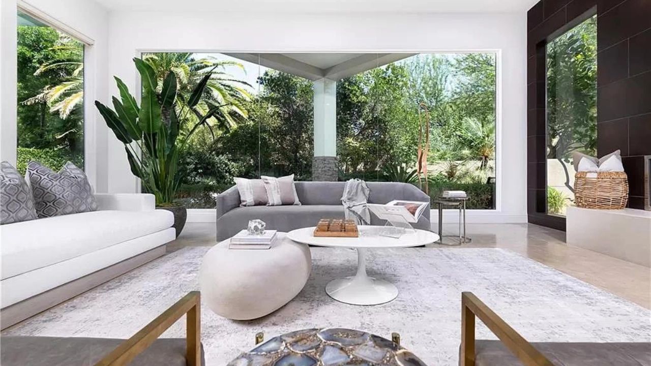 Cardone Real Estate & Design