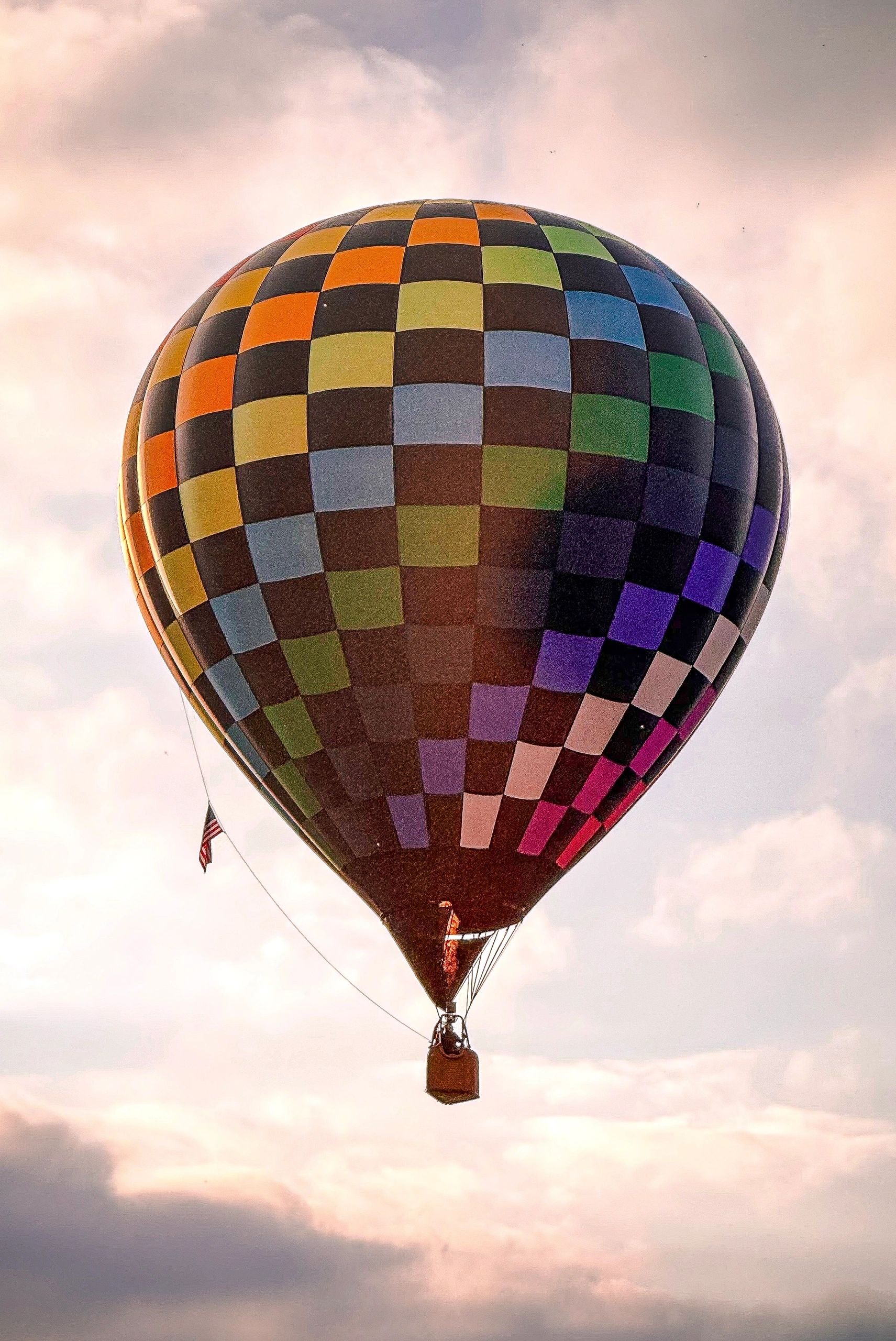 Experience the Thrill of Hot Air Ballooning with Air Apparent Ballooning