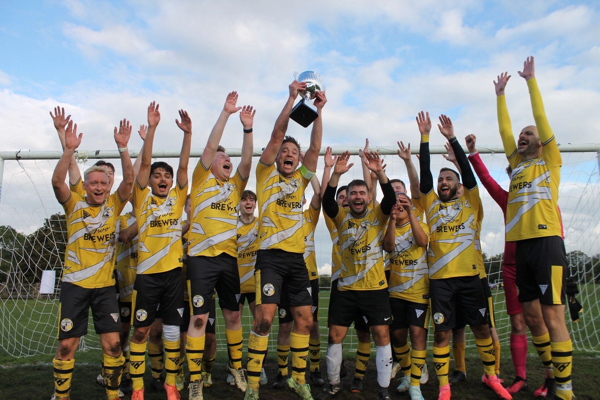 London Titans: LGBTQ+ Football Team in London