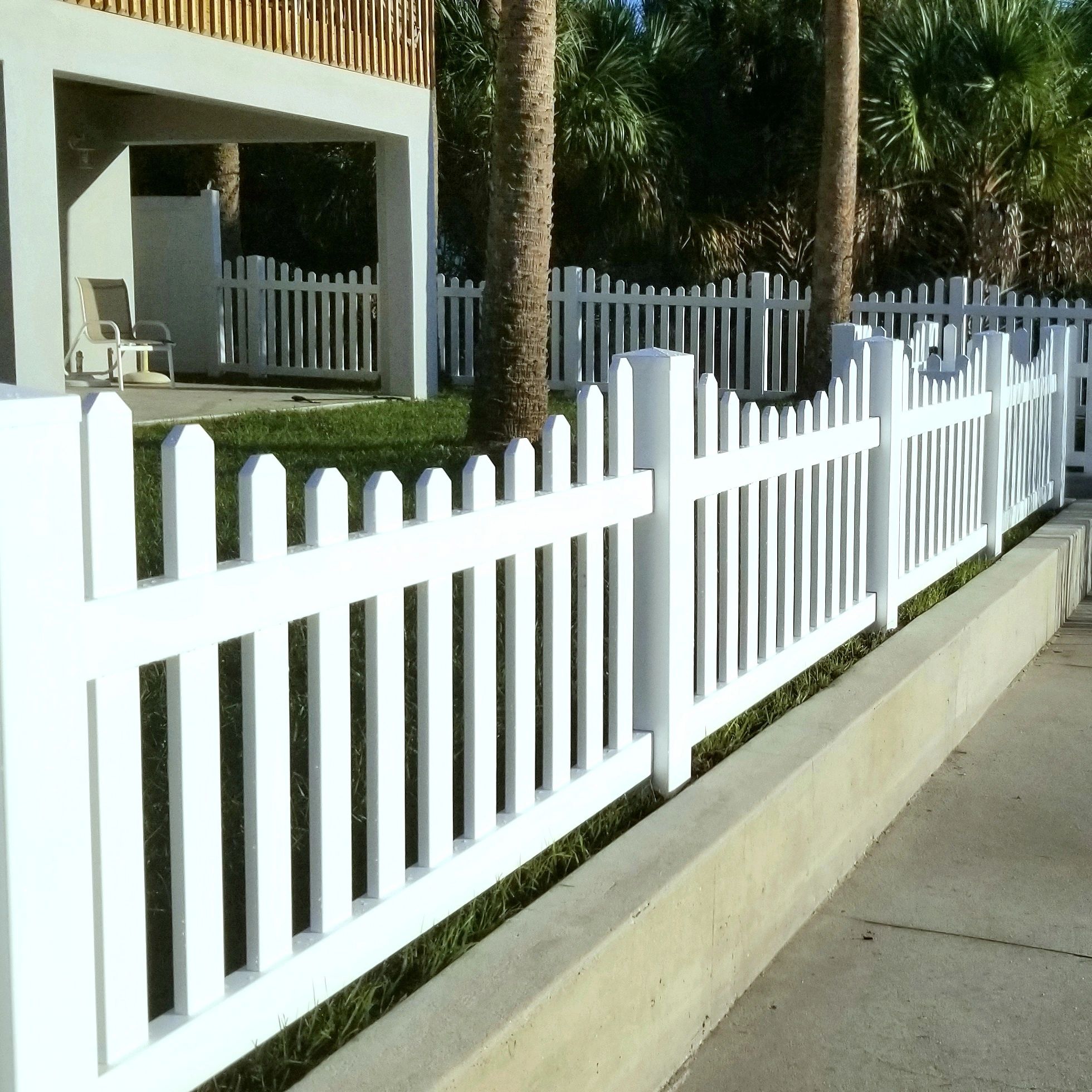 Top Fence Company for Professional Fence Installation