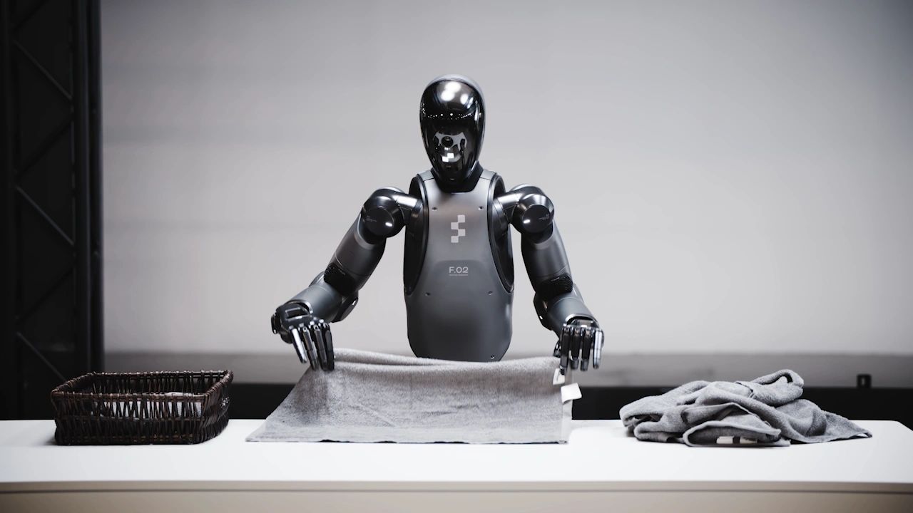 Figure’s Helix Robot Folds Laundry Autonomously