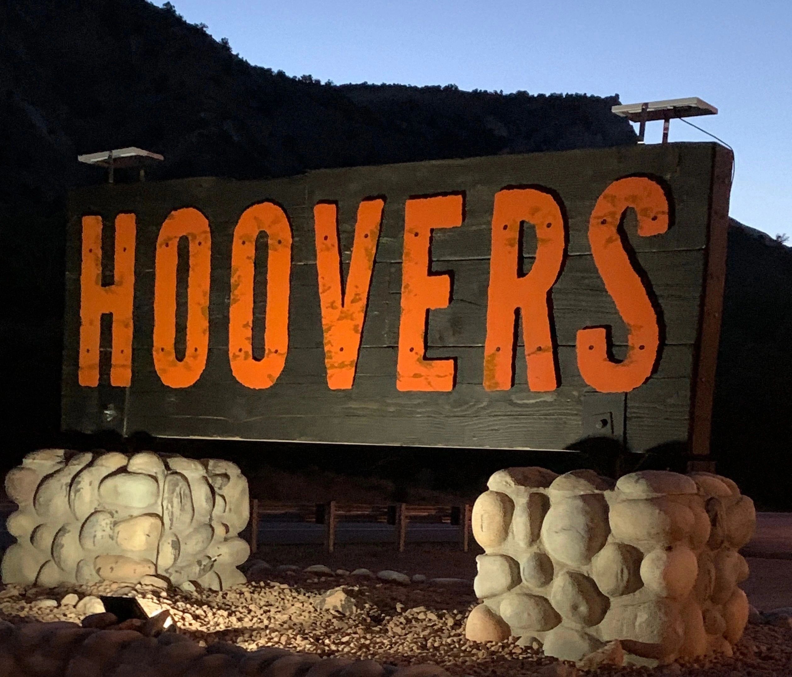 Experience the Beauty of River Side Cabins at HooversRiverResort