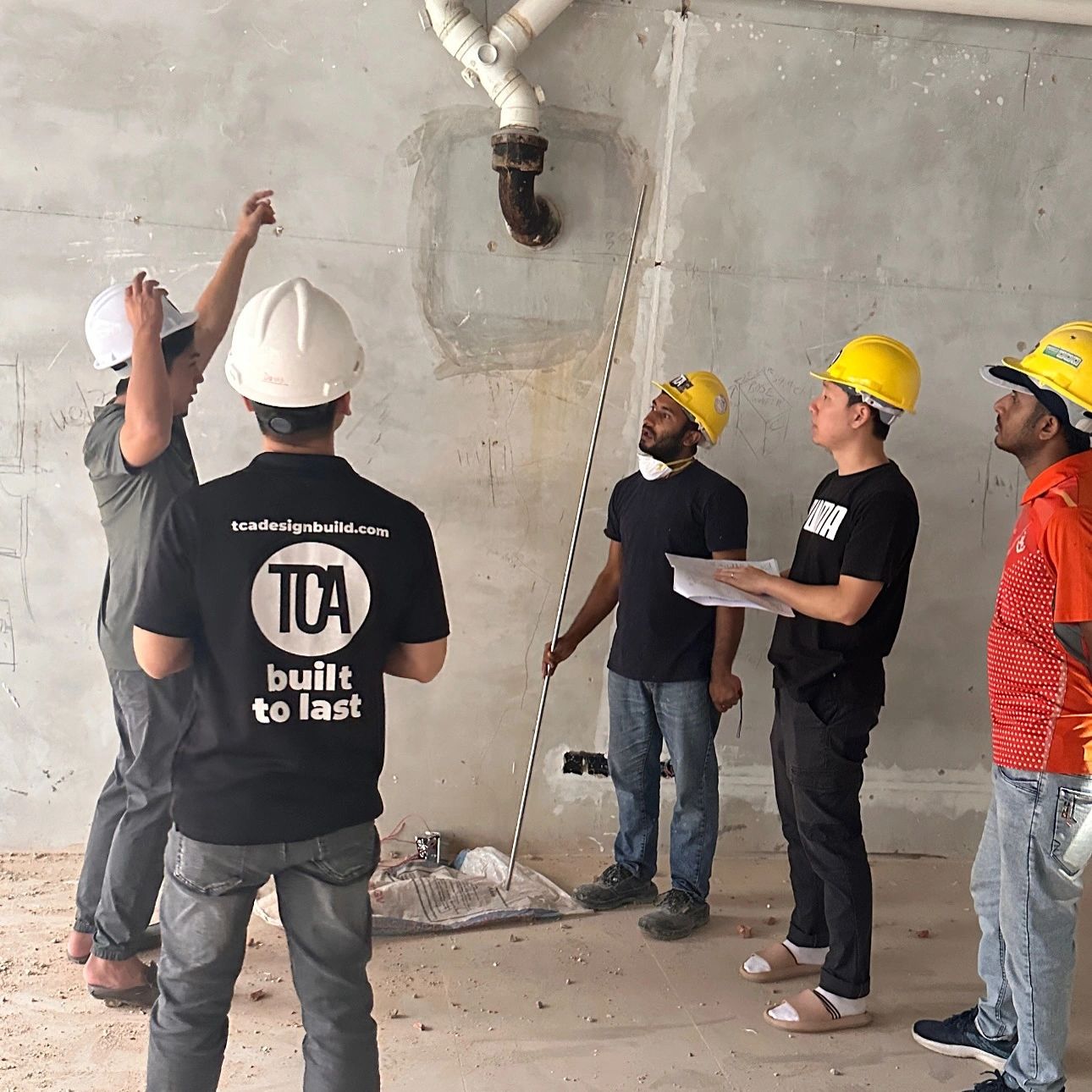 How to Choose the Best Design and Build Firm for Landed Property