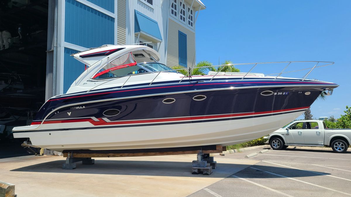 2019 Formula 37 PC w/ 2x Mercury 370HP TDi Diesel Engines