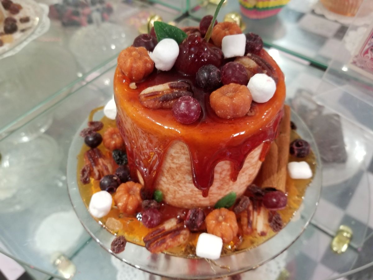 Pumpkin Maple Crunch Cake