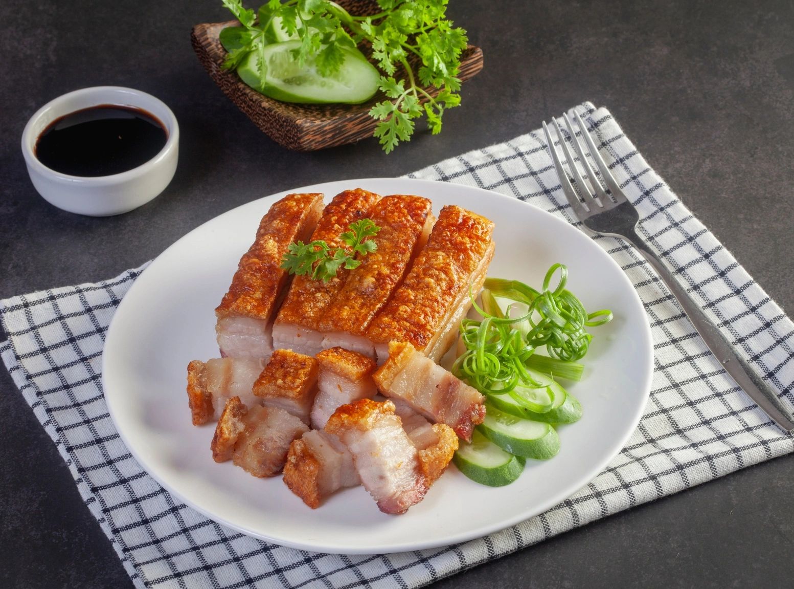 Number8wire - Farm to Table Dishes, Steaks & Fine Dine Restaurant