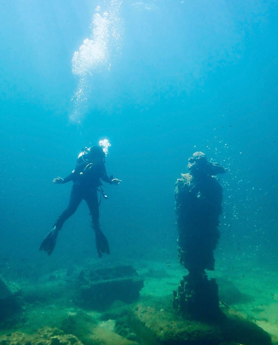 SCUBA Diving at Busselton Jetty