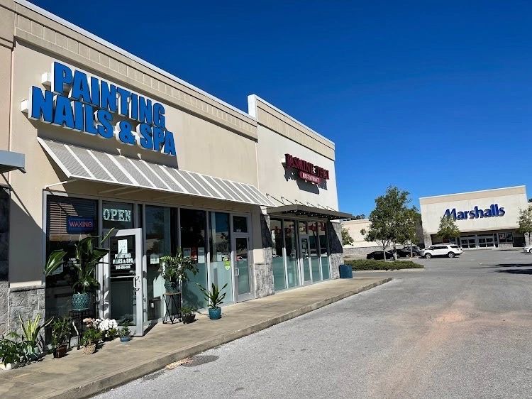 Nail in Destin - Painting Nails and Spa - Best Nail in Destin, FL