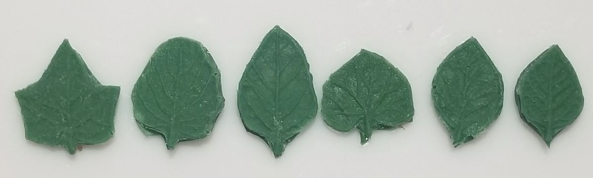 LP164 Mini Leaves Rubber Leaf Forms (Set of 6)