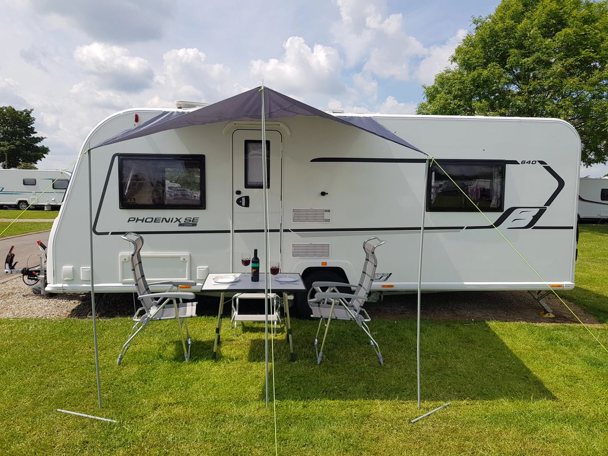 Wild Earth Sun Canopy for Caravan 2.4 X 2.4 Metres (The Square) DARK ...