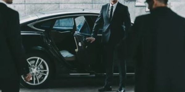 Summit Black Car | Luxury Transport and Airport Service