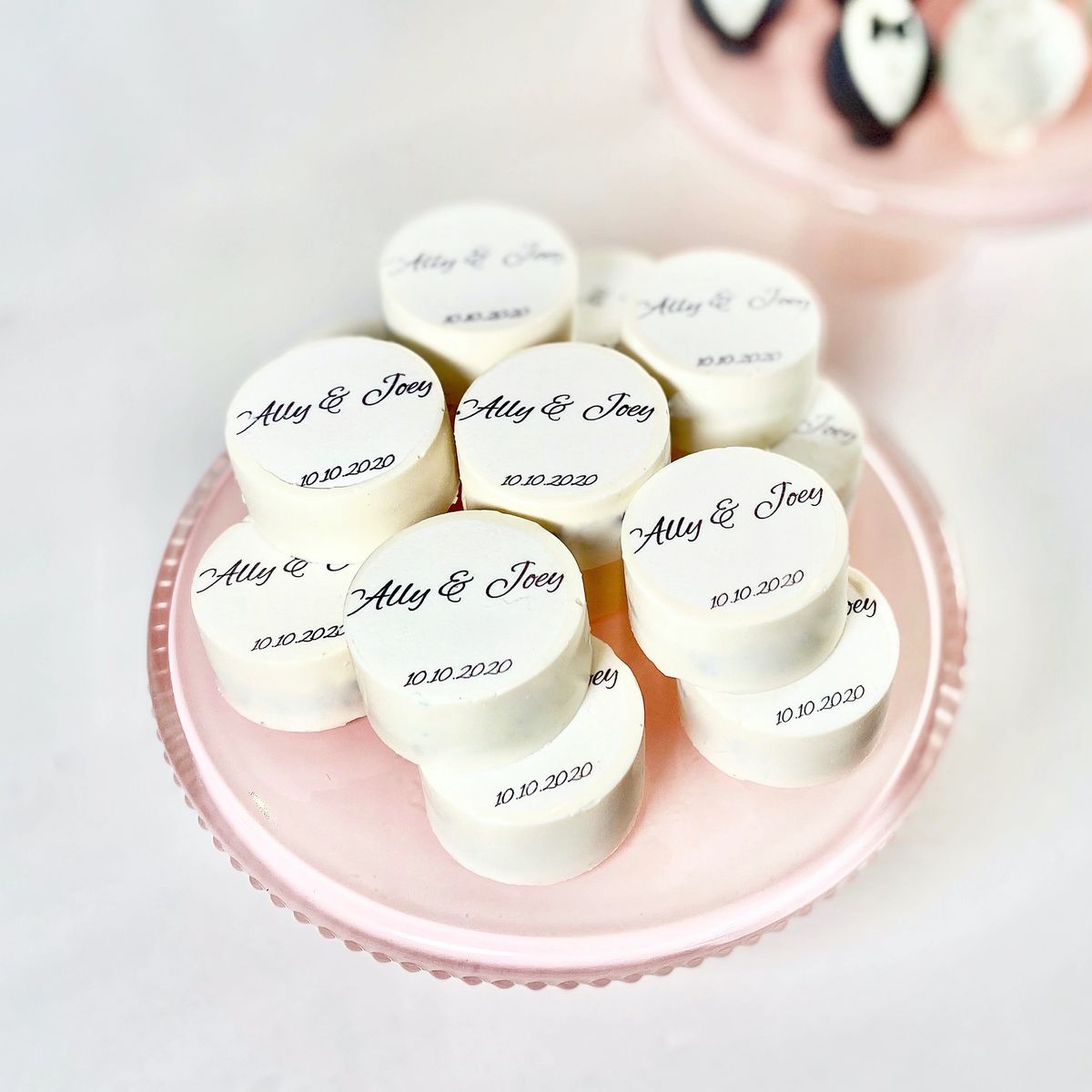 Custom Message Chocolate Covered Oreos (6 Oreos)