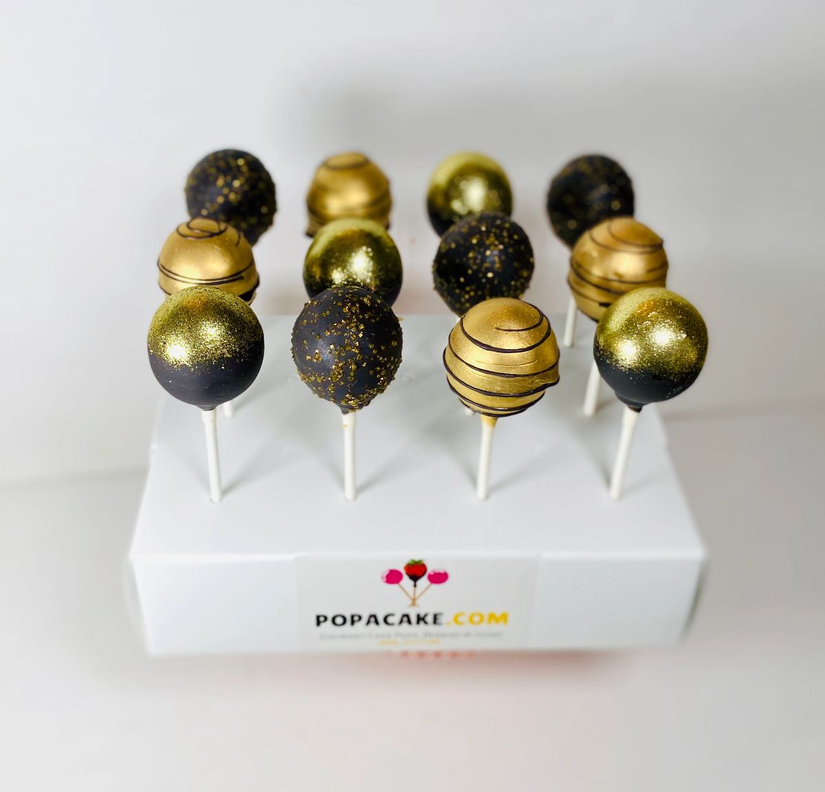 Black & Gold Cake Pops (12 Cake Pops)