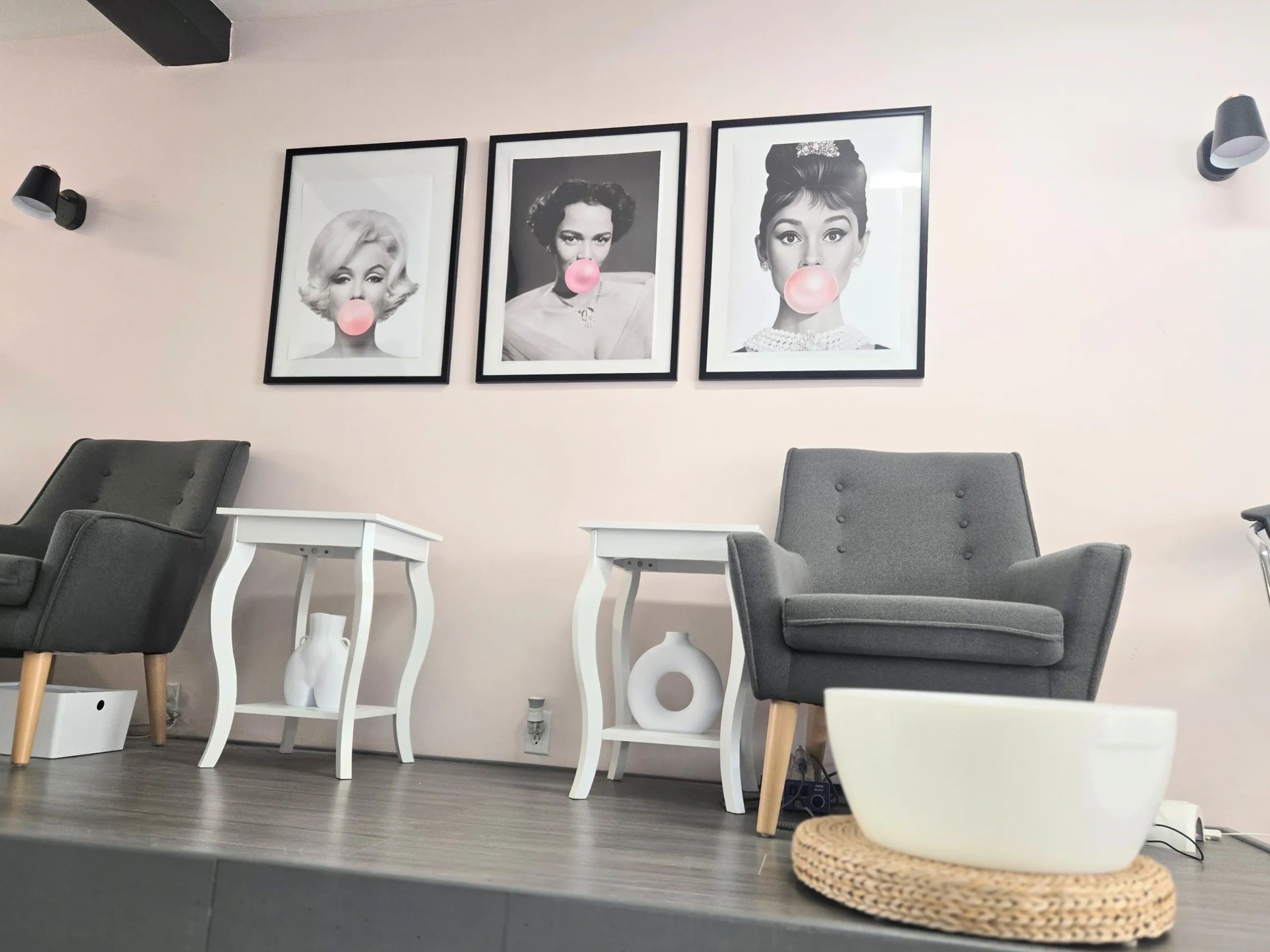 Top Nail Salon in MTL for Manicure & Pedicure