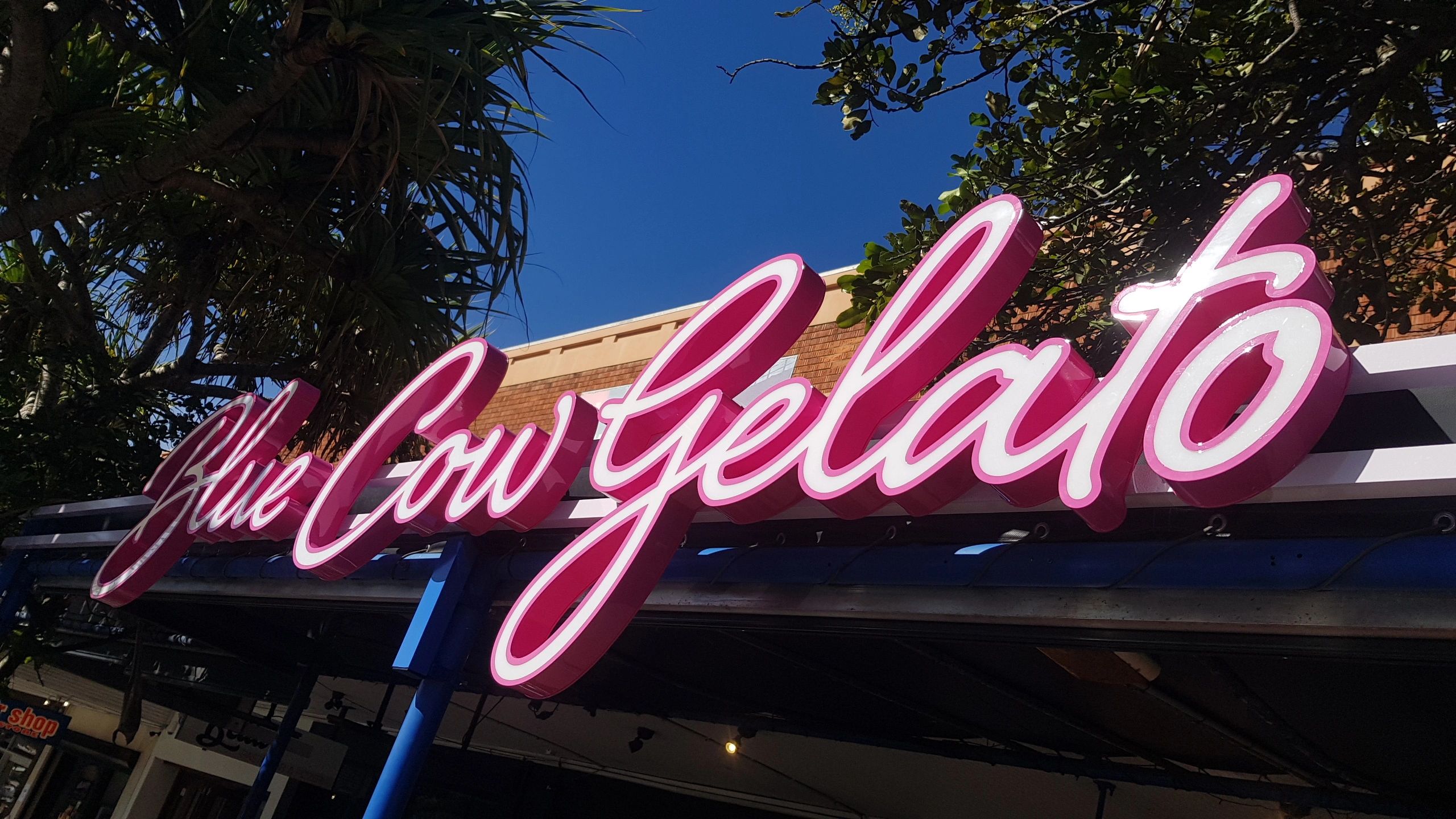 SMART SIGNS AND GRAPHICS