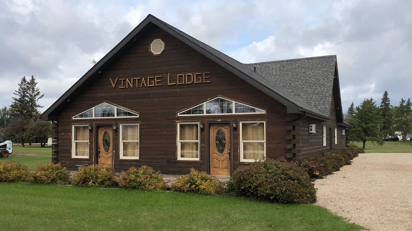 Vintage Lodge