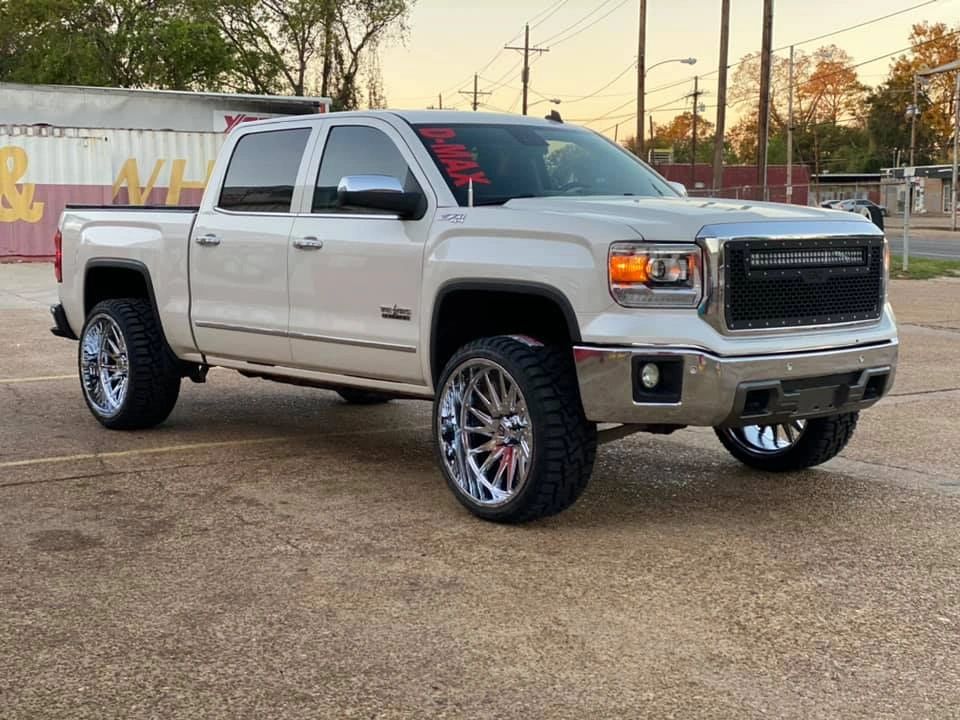 dmaxwheelsandtires.com
