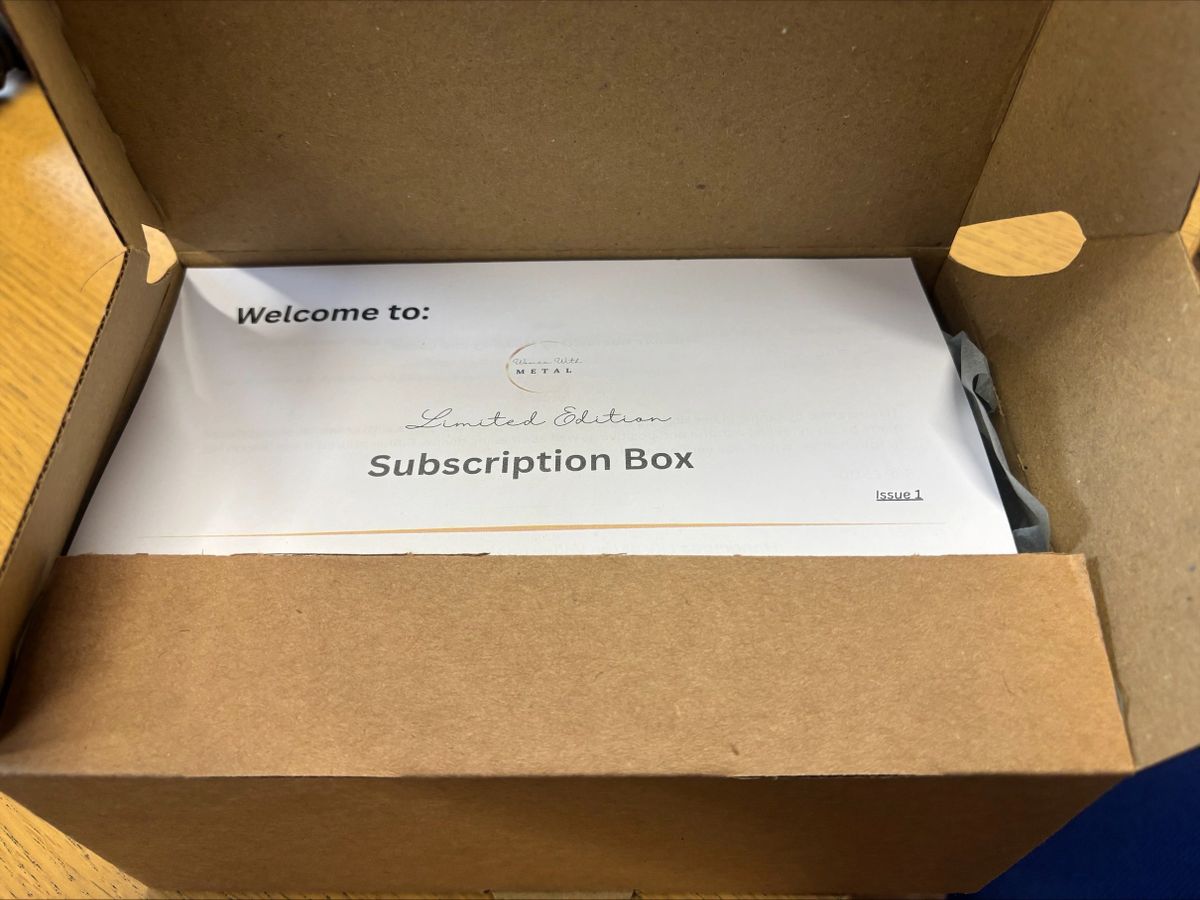 Limited Edition Summer Subscription Box