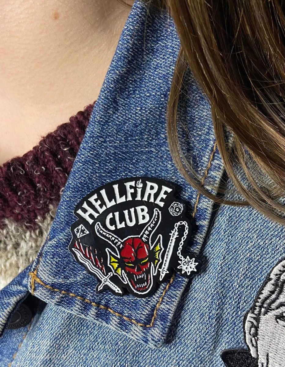 Hellfire Club XL enamel double push back pin