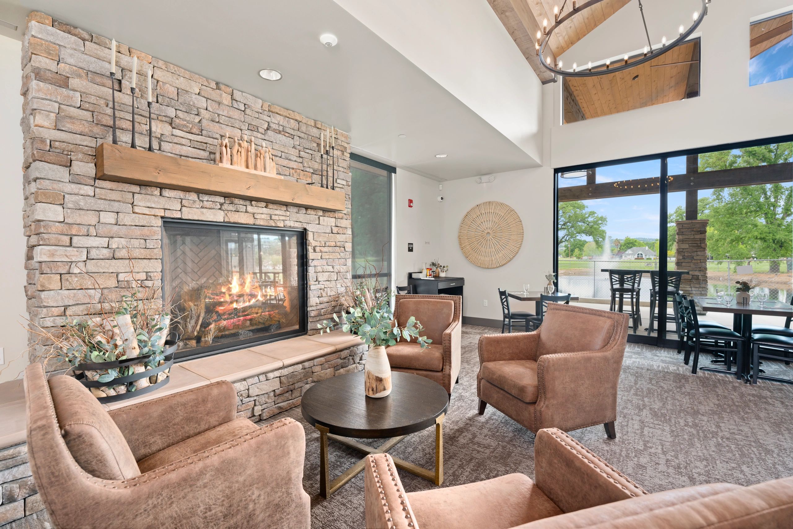 Greenview Bar & Grill