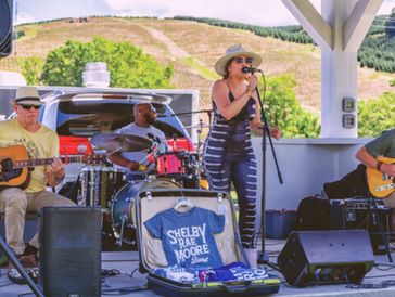 Old Barn Winery - Wine, Wine Tastings