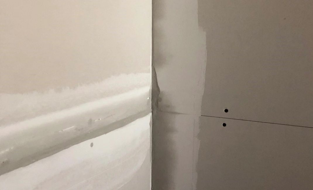 Liagle - Why Drywall Joint Crack, No Mud Filled in the Joint! | Liagle