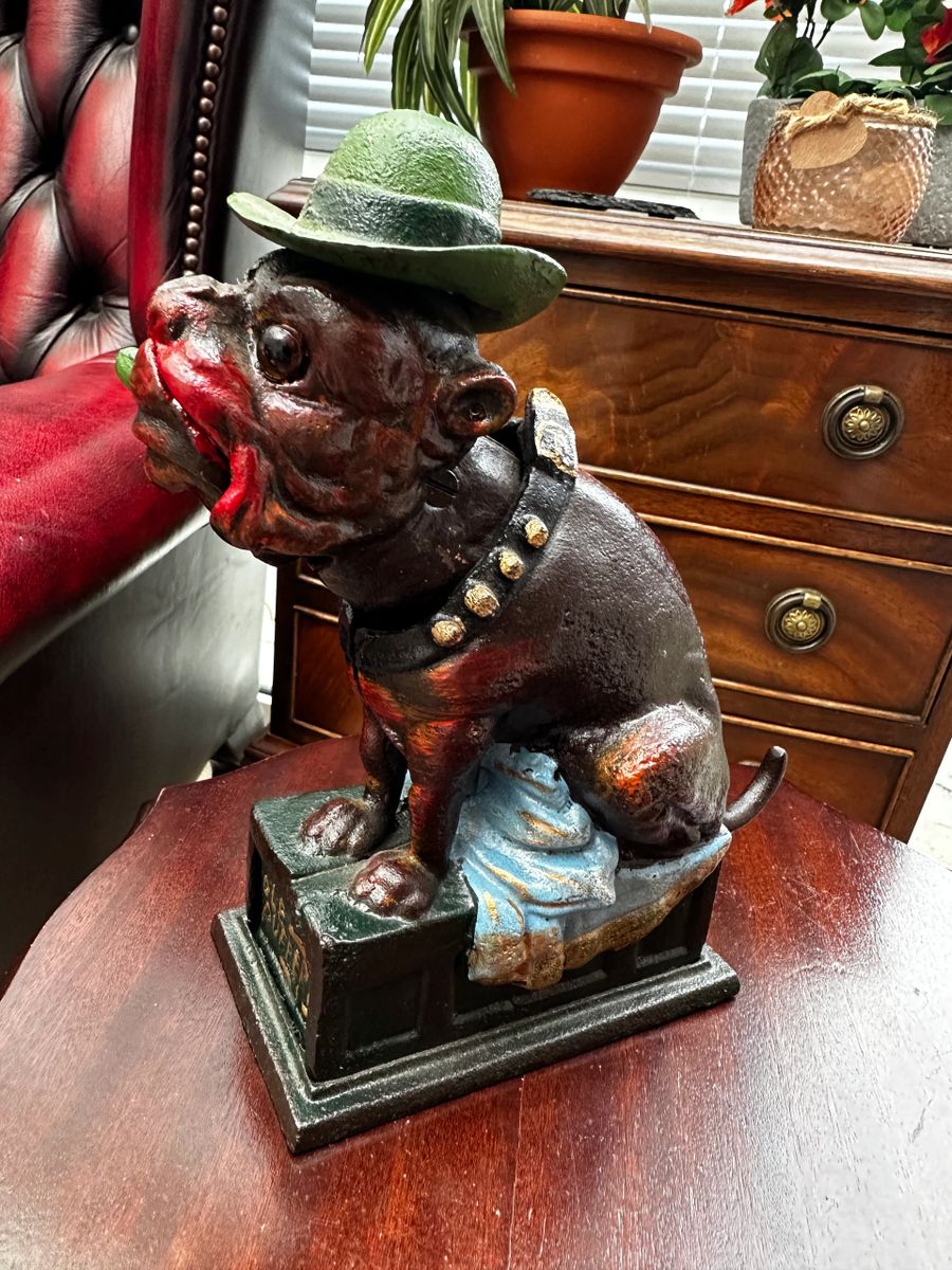 Vintage Ole Puffer Bull Dog Smoking a Cigar Cast Iron Coin Bank