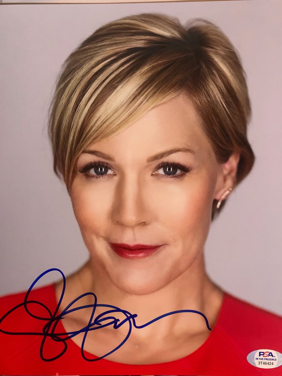 Jennie Garth Autographed 8x10 Photo