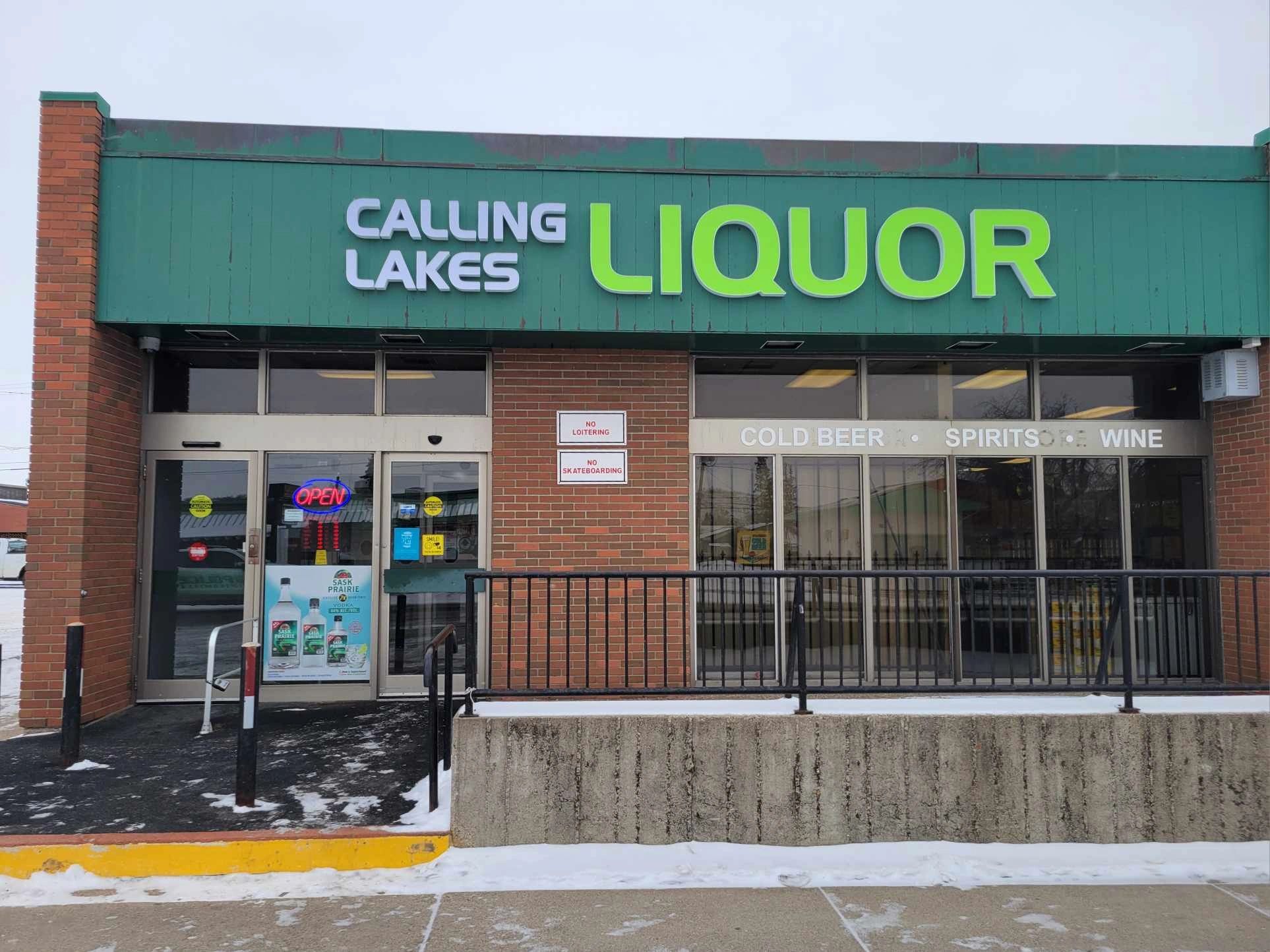 Calling Lakes Liquor