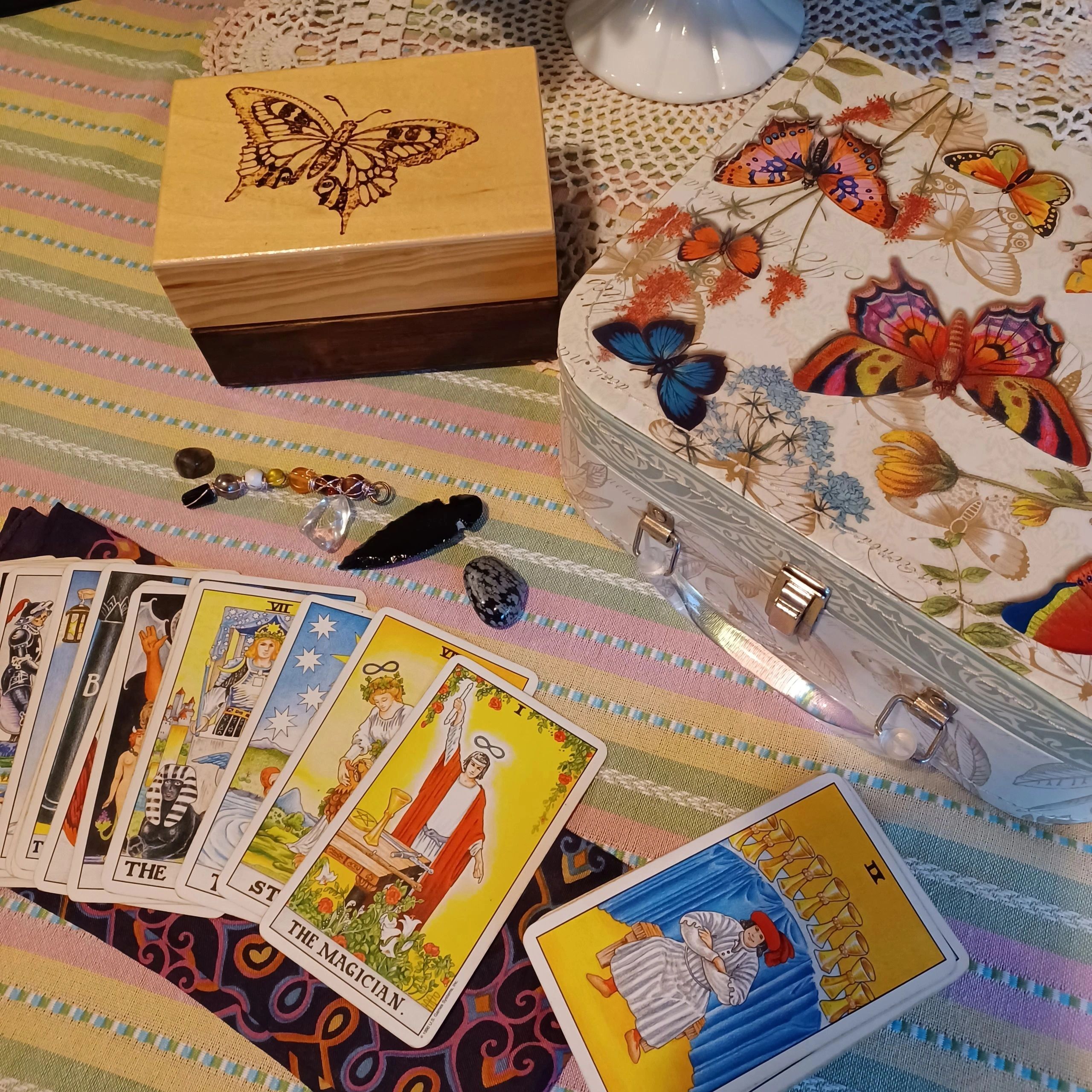 Intuitive/Psychic Readings - Card Readings by Randy
