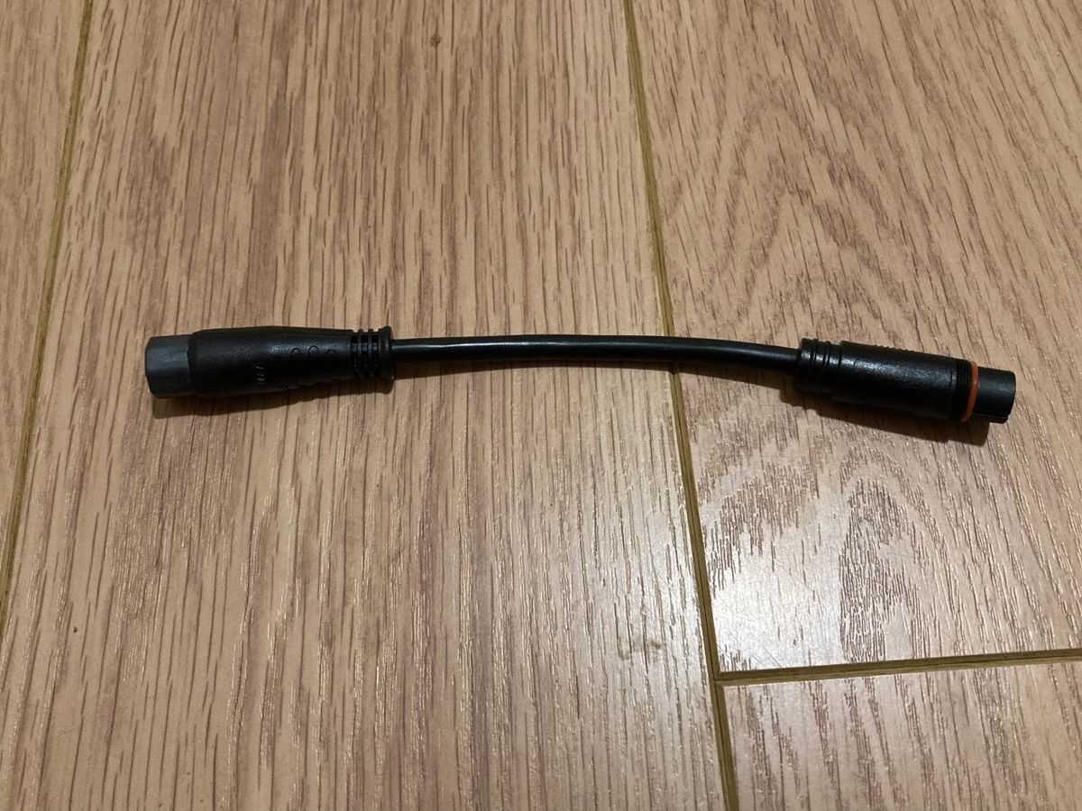 Z916 Male to L915 Female Motor Cable Adapter