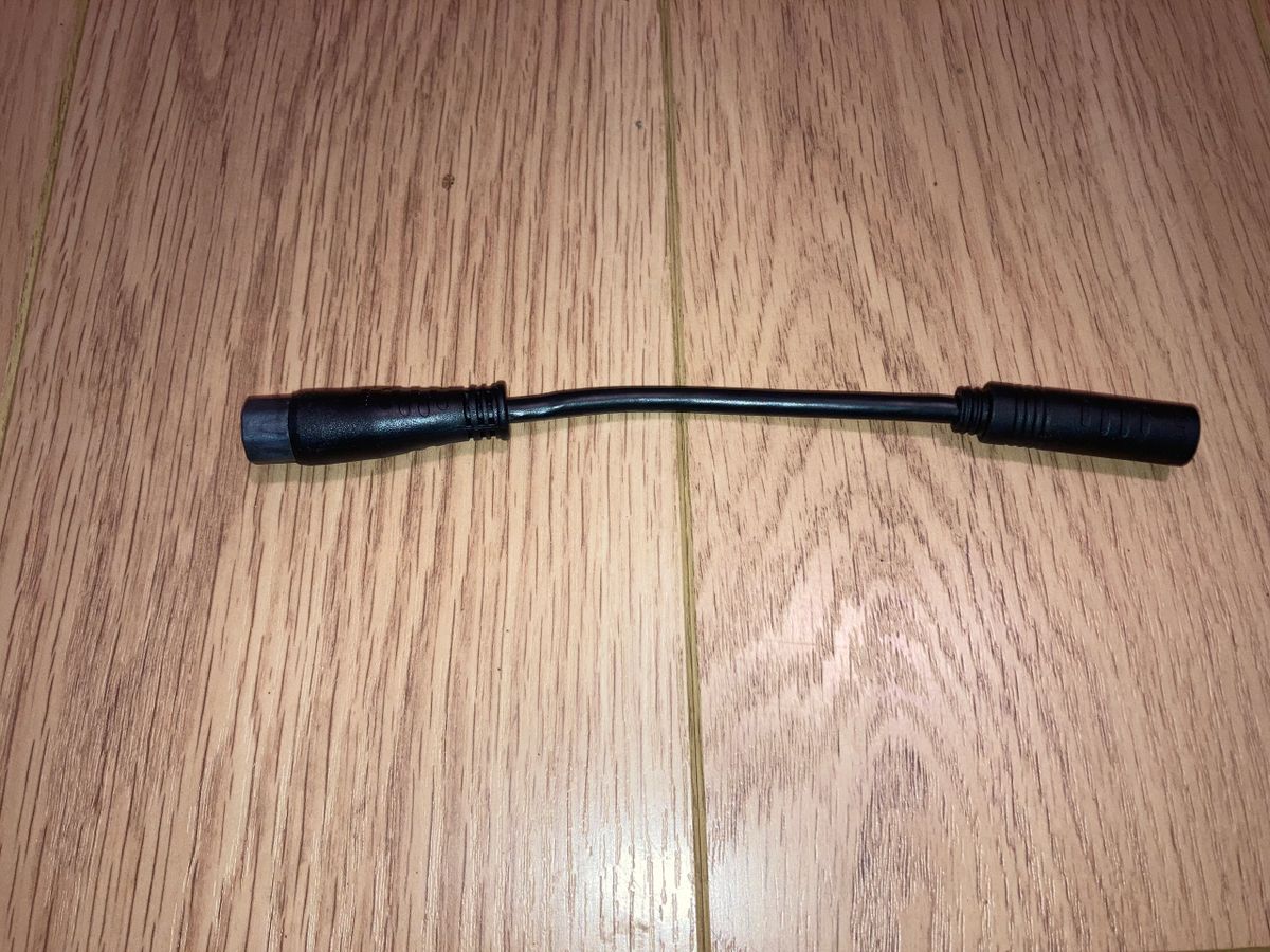 Z916 Male to Z910 Female Motor Cable Adapter