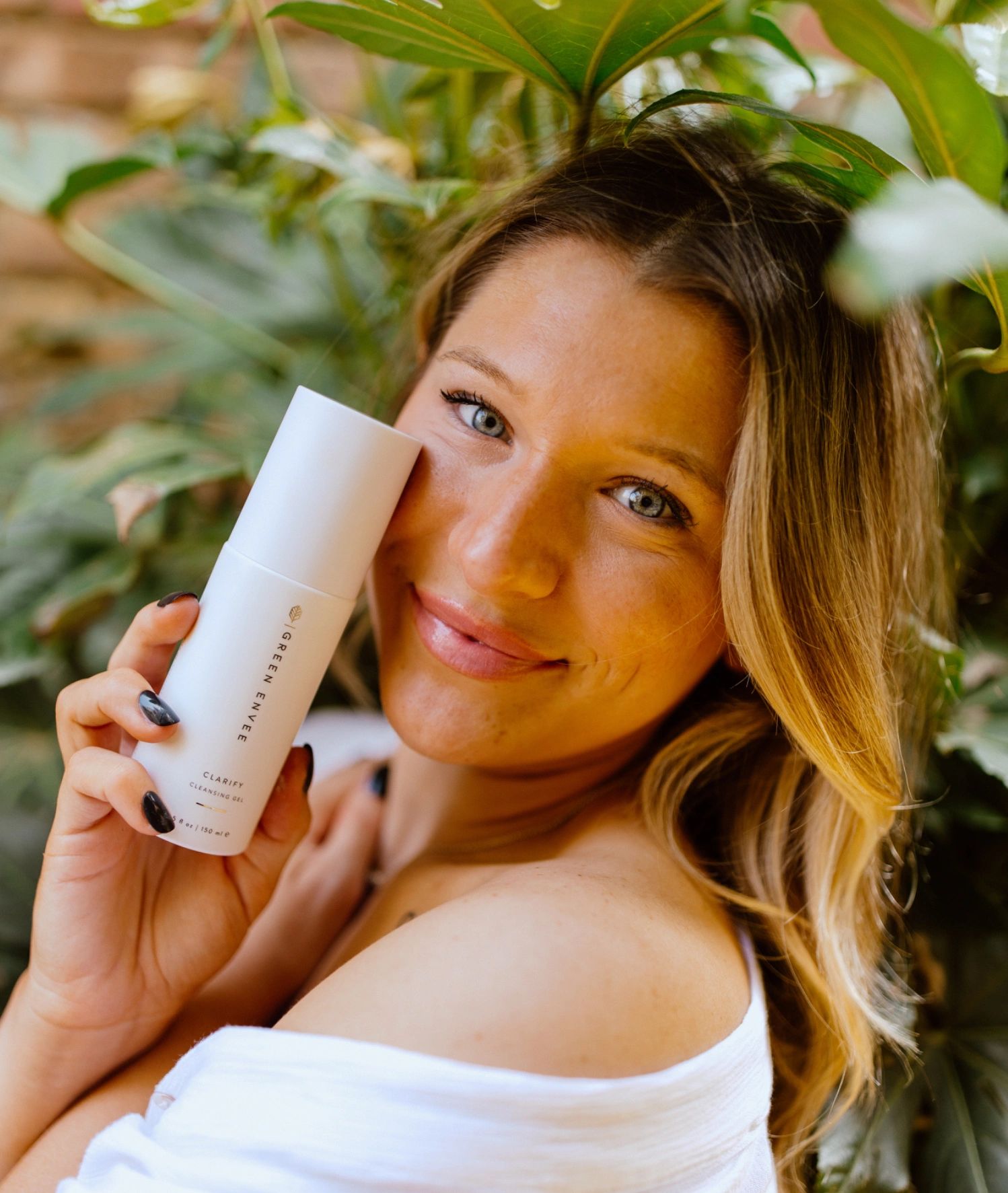 Skin Deep Esthetics | Expert waxer & Facial treatments
