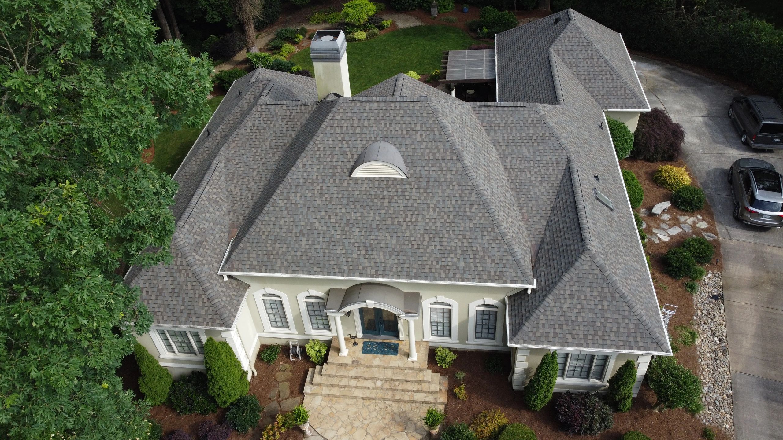 Gallery | Ridge Roof Residential Building and Exteriors