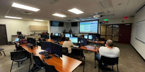 HOME [www.qcomm911.org]