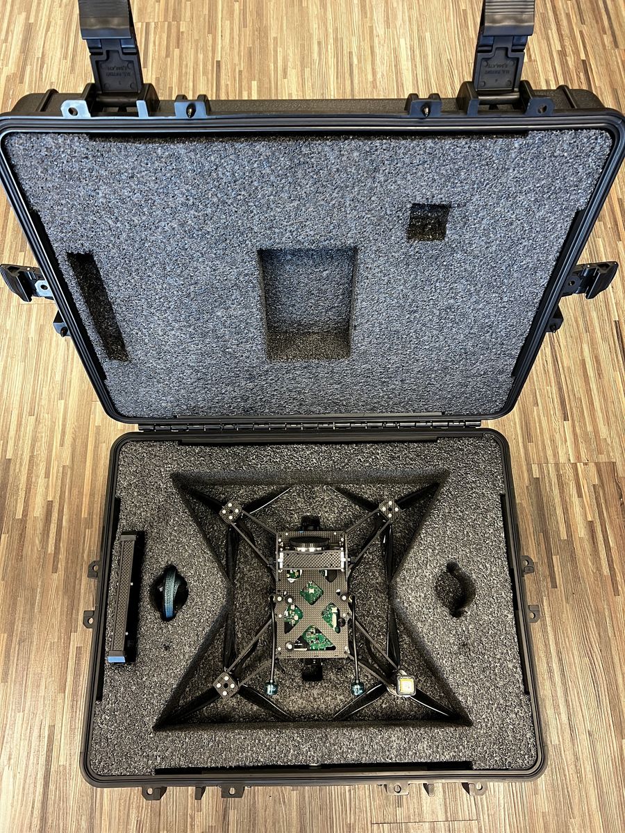 Straw Hat Aerial Flying Squirrel Storage Case