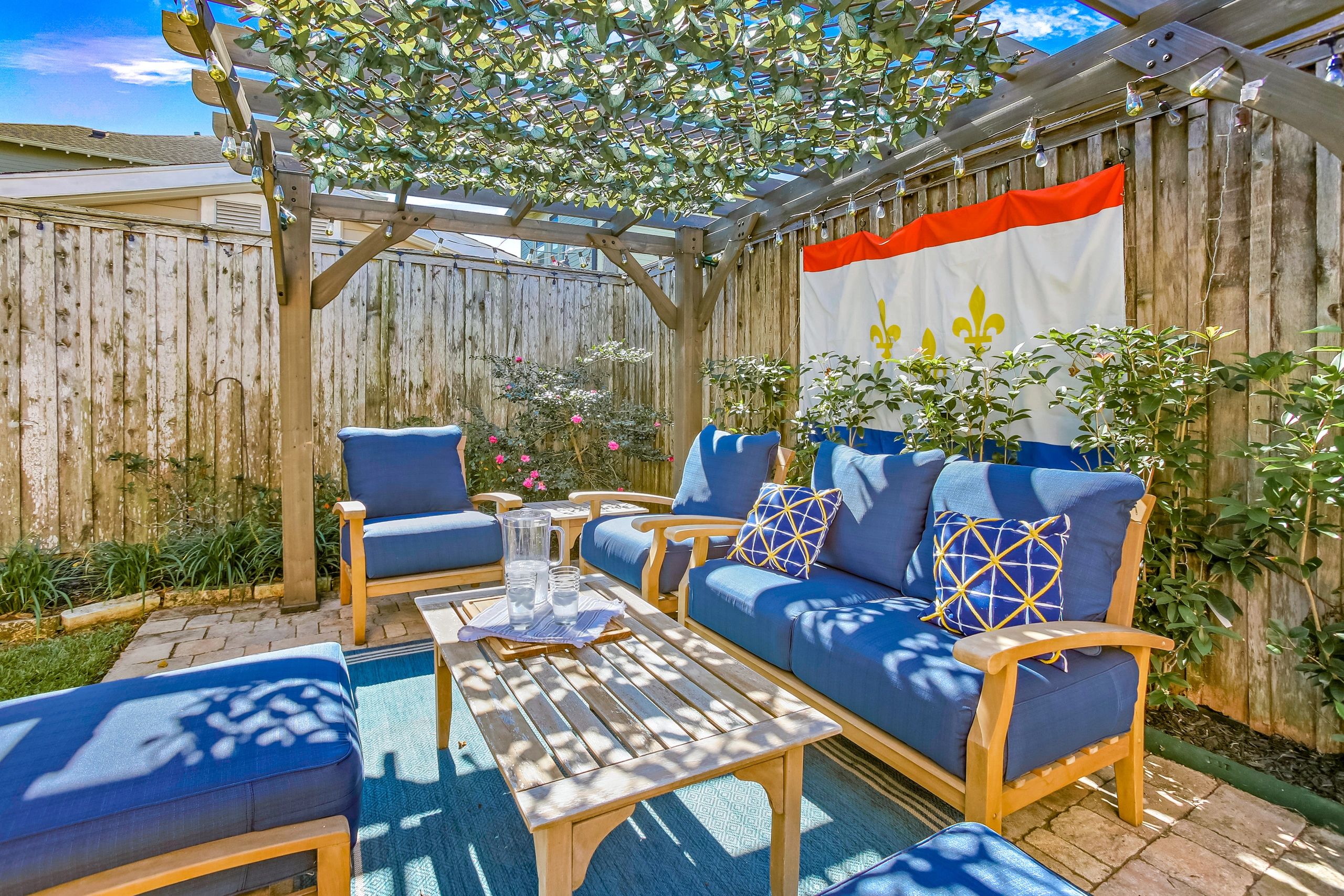 NOLA Lakeview Retreat