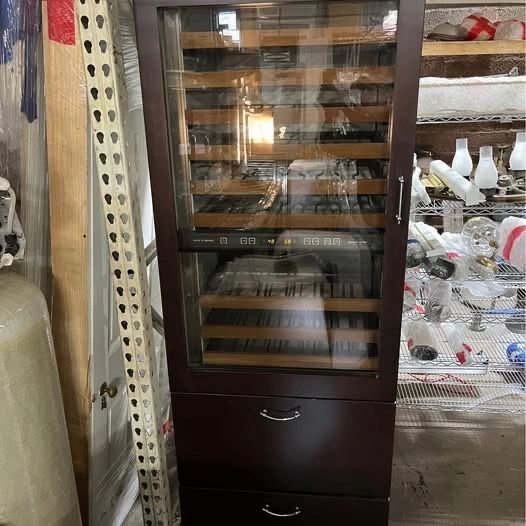 Sub Zero Wine Refrigerator 427R