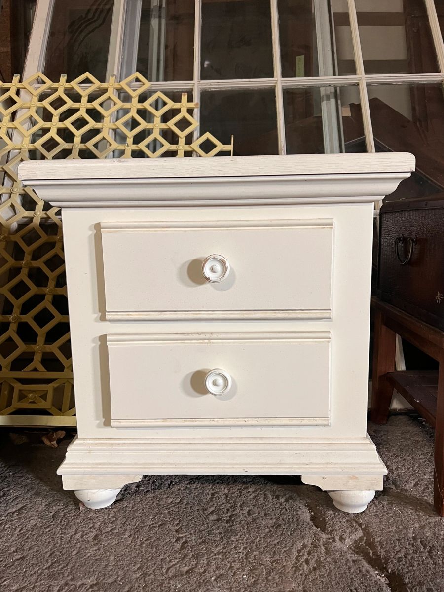 Nightstands by Broyhill Set of 2