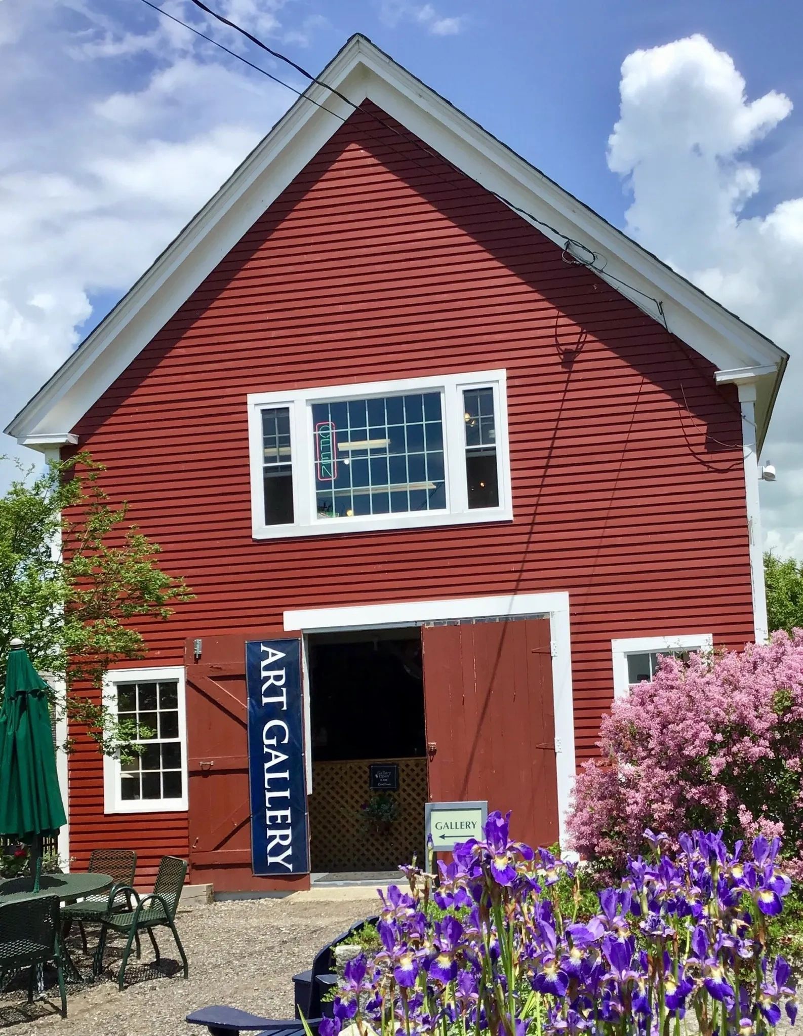 Red Barn Art Gallery