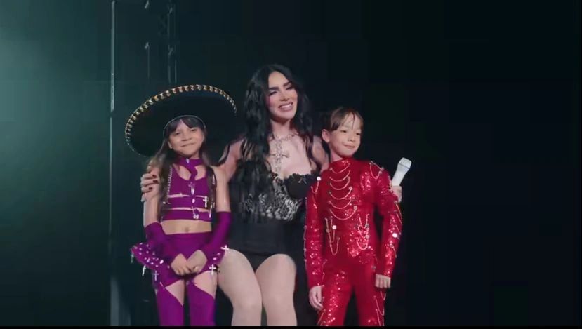 Kim Loaiza y JD Pantoja una locura en el Auditorio CitiBanamex. Kim Loaiza y JD Pantoja una locura en el Auditorio CitiBanamex.