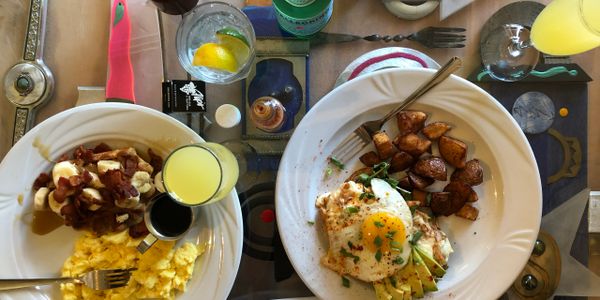 Flips Wine Bar and Trattoria - Italian Restaurant, Wine Pasta Pizza