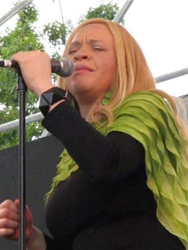 LaRhonda Steele “Irresistible Soul”