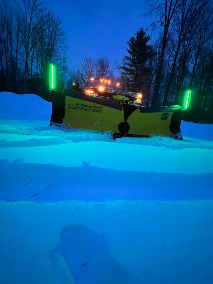 Blizzard Dynamics-6- Green LED Markers. (Pair). 18- 28" TOP RATED.