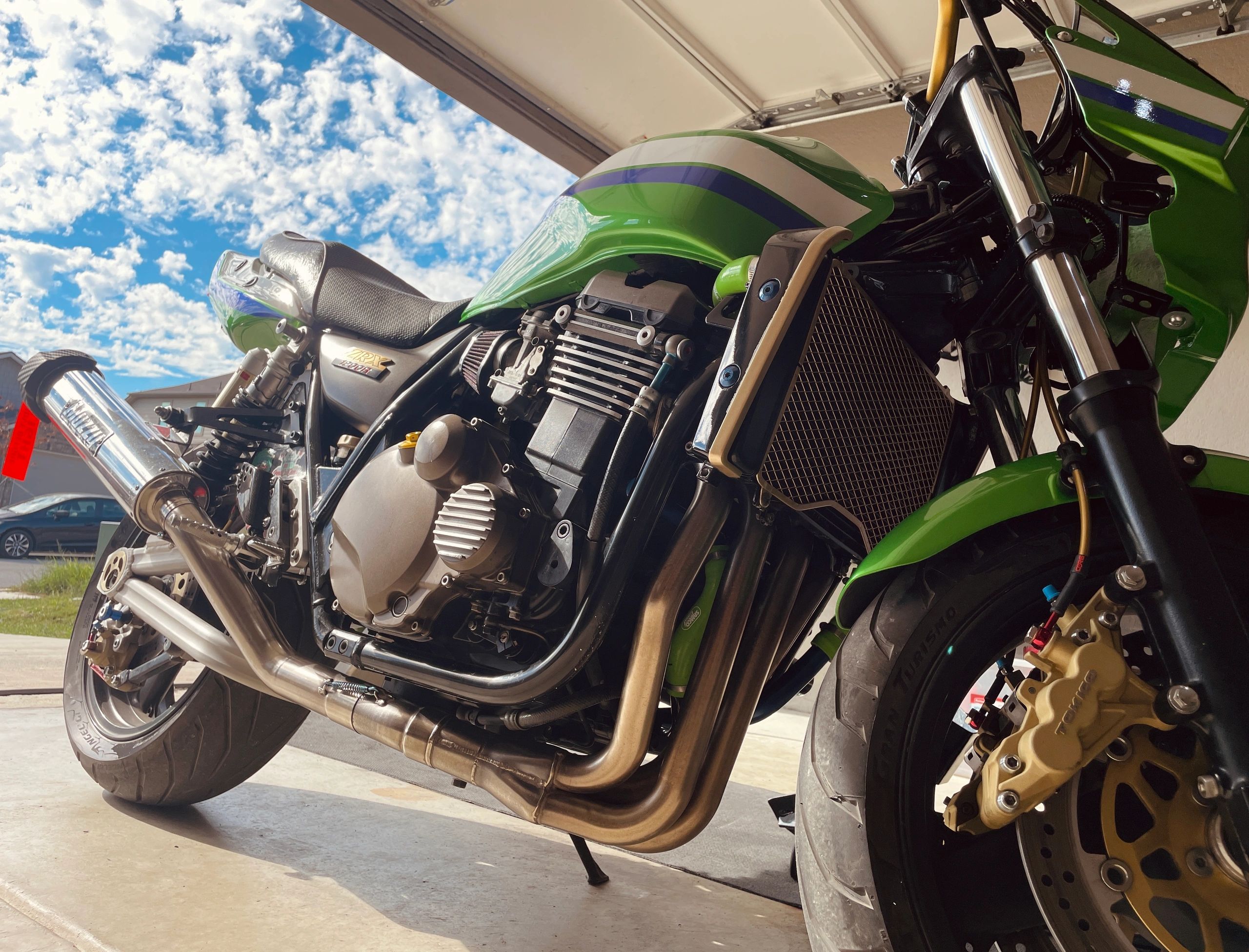 Kawasaki ZRX Service Shop