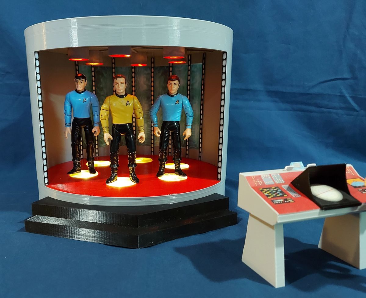 Trek TOS Inspired Playmates Scaled Transporter and Console