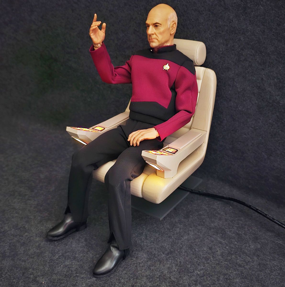 1:6 The Next Generation (TNG) Inspired Captain's Chair for QMx, Exo-6 ...
