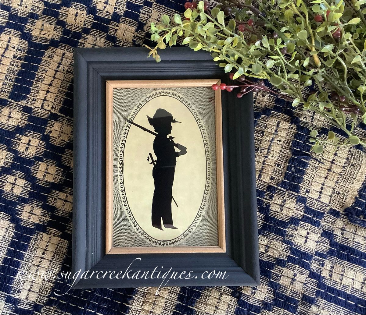 COLONIAL RIFLE BOY SILHOUETTE