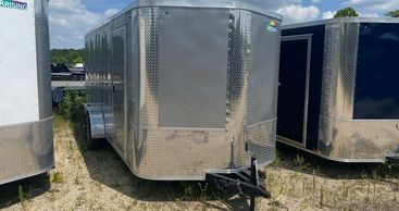 Enclosed Trailers | TRUCK & TRAILER WORLD