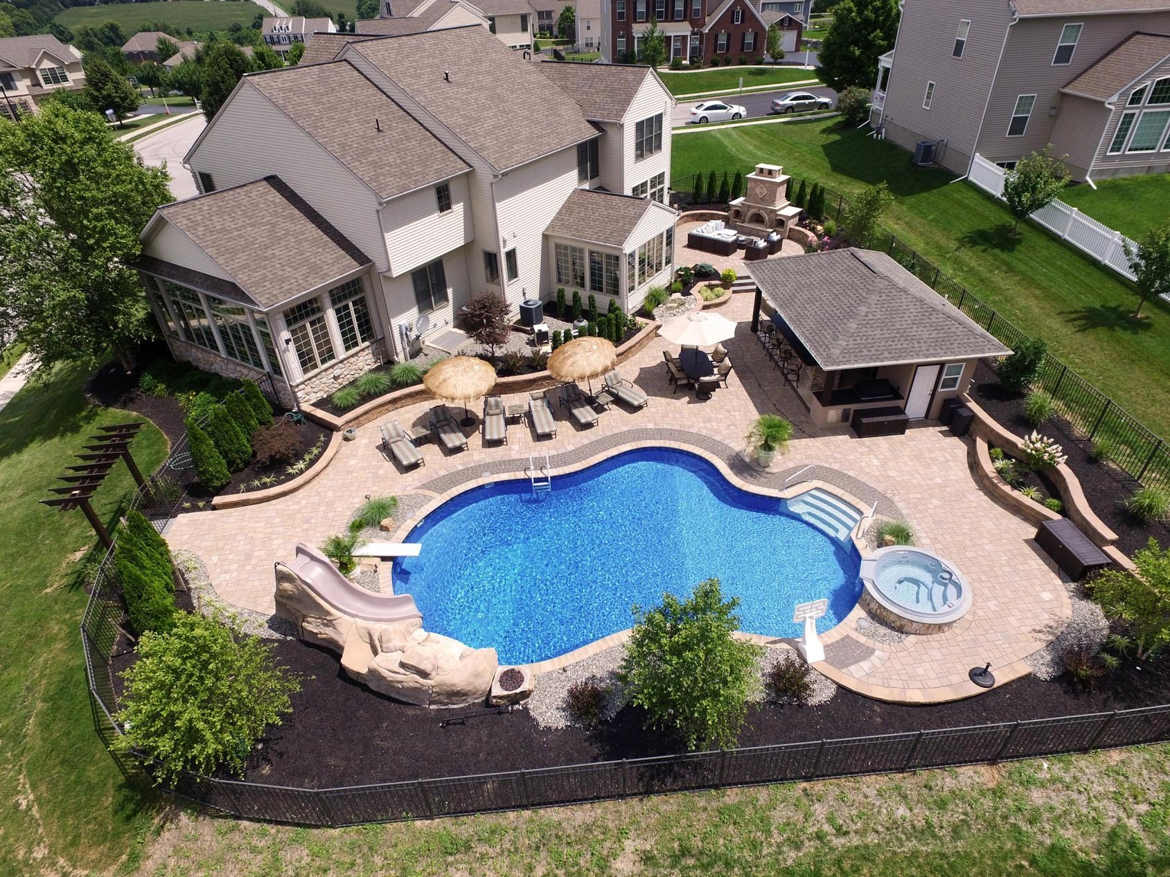 Imagine. Design. Build.